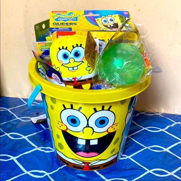 SpongeBob Squarepants | Toys | Spongebob Squarepants Yellow Bucket Gift ...